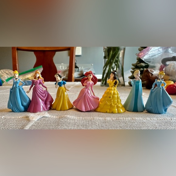 Disney | Toys | Disney Princess 2 Pvc Figures | Poshmark
